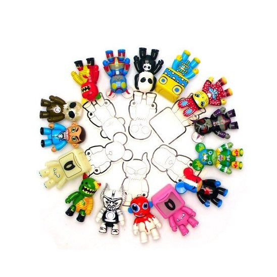 Toy2r Qee Designer Collection Series 6 (1 Blind Box) — Fugitive Toys