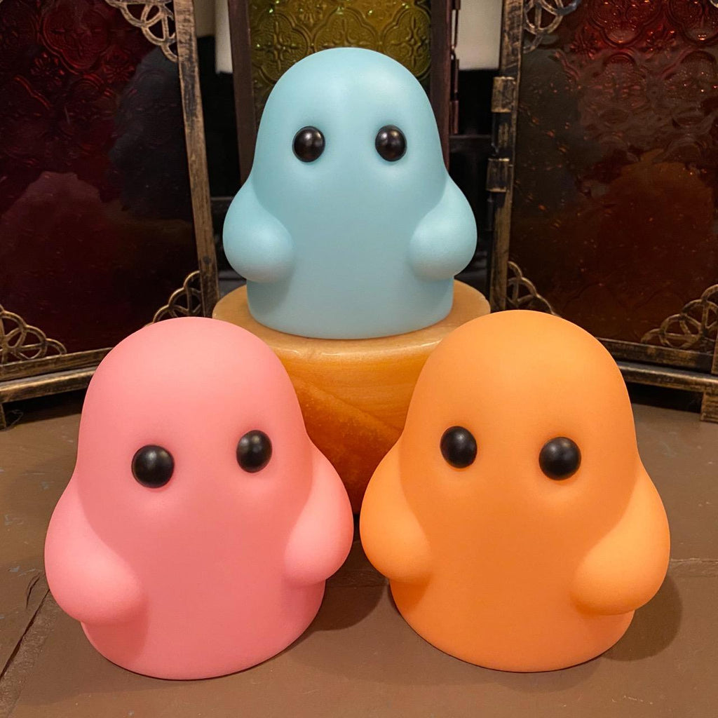 Tiny Ghost Vinyl Figures — Fugitive Toys